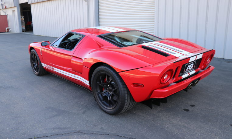 2005 Ford GT - Red/White Stripes | American Supercars