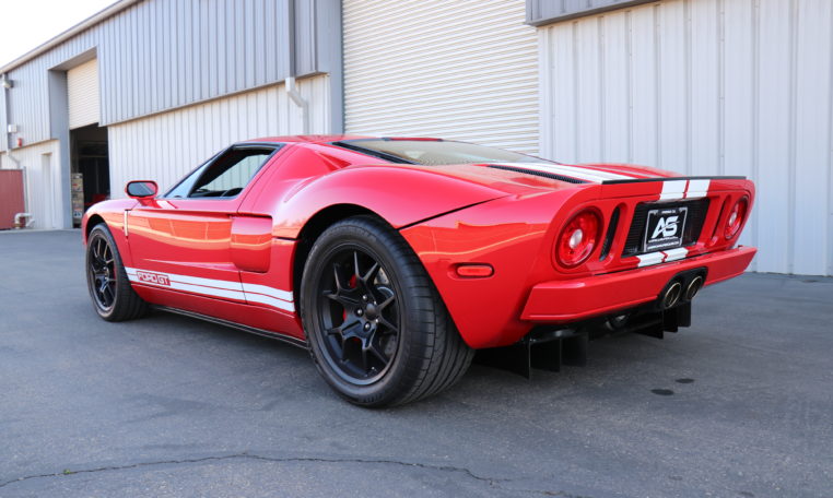 2005 Ford GT - Red/White Stripes | American Supercars